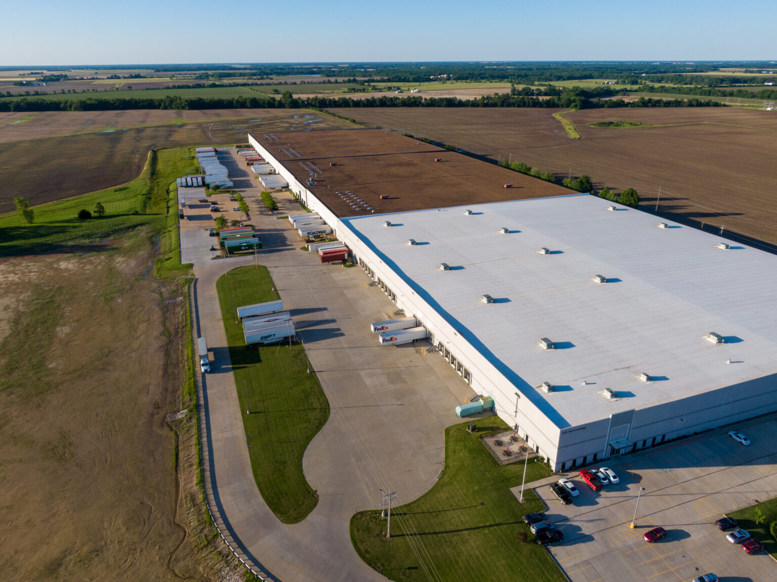 Carrier Manufacturing & Distribution Center - Box Equities