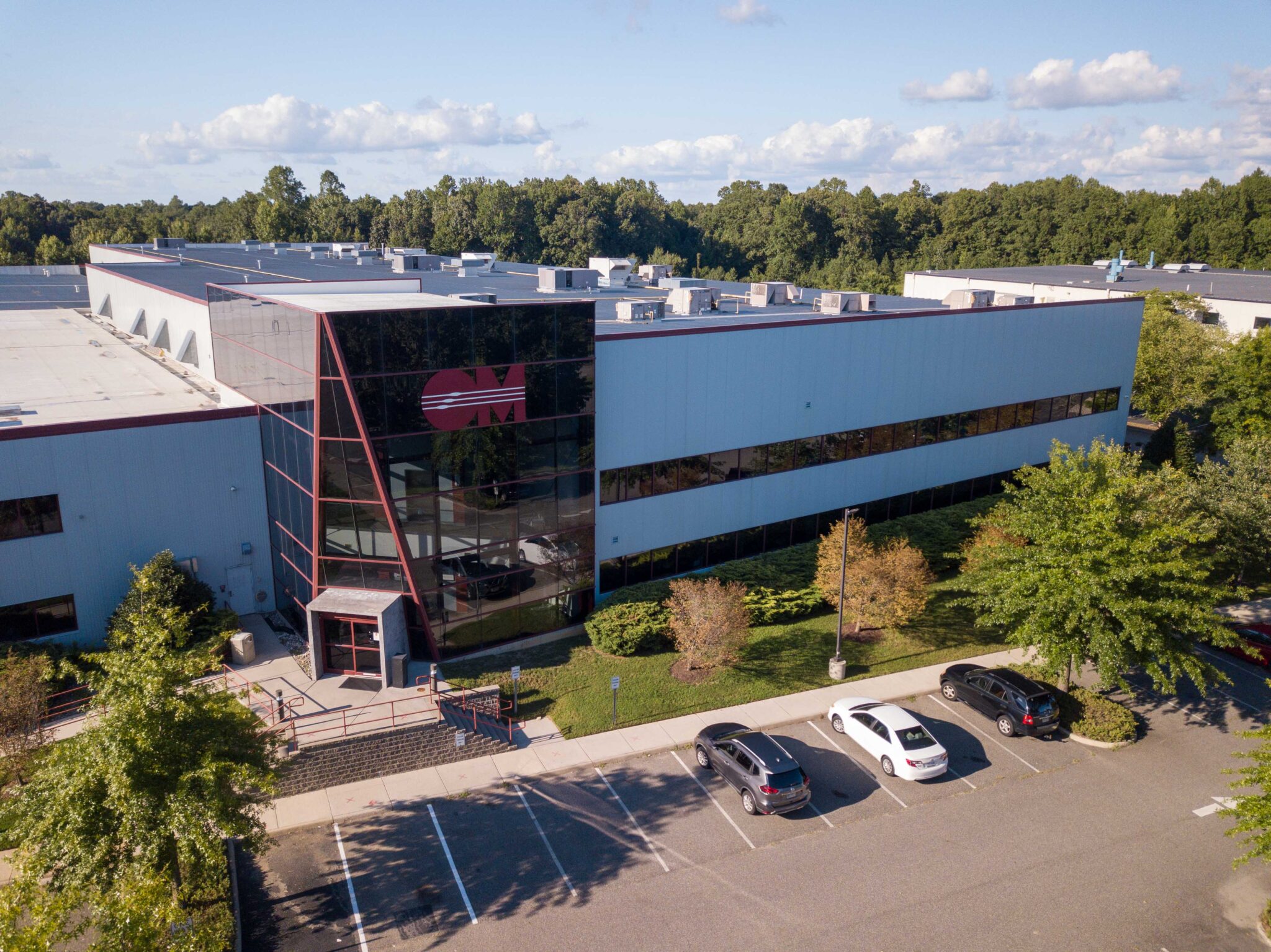 Carrier Manufacturing & Distribution Center - Box Equities